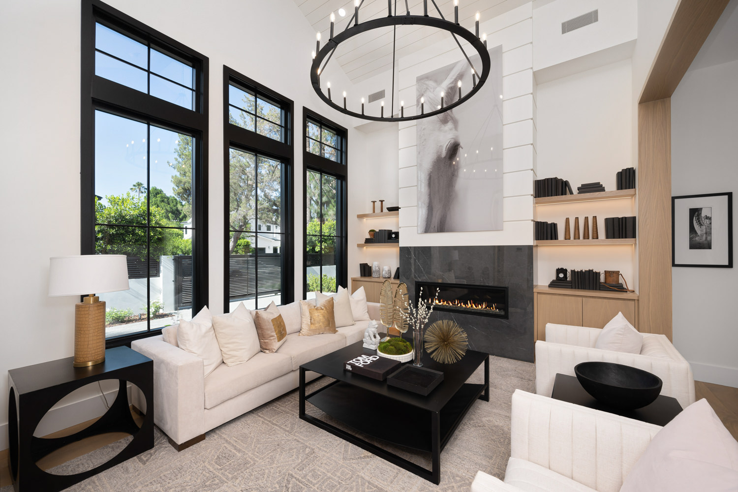 Capturing Interior Details with Focus Stacking Techniques | Ilumin Re