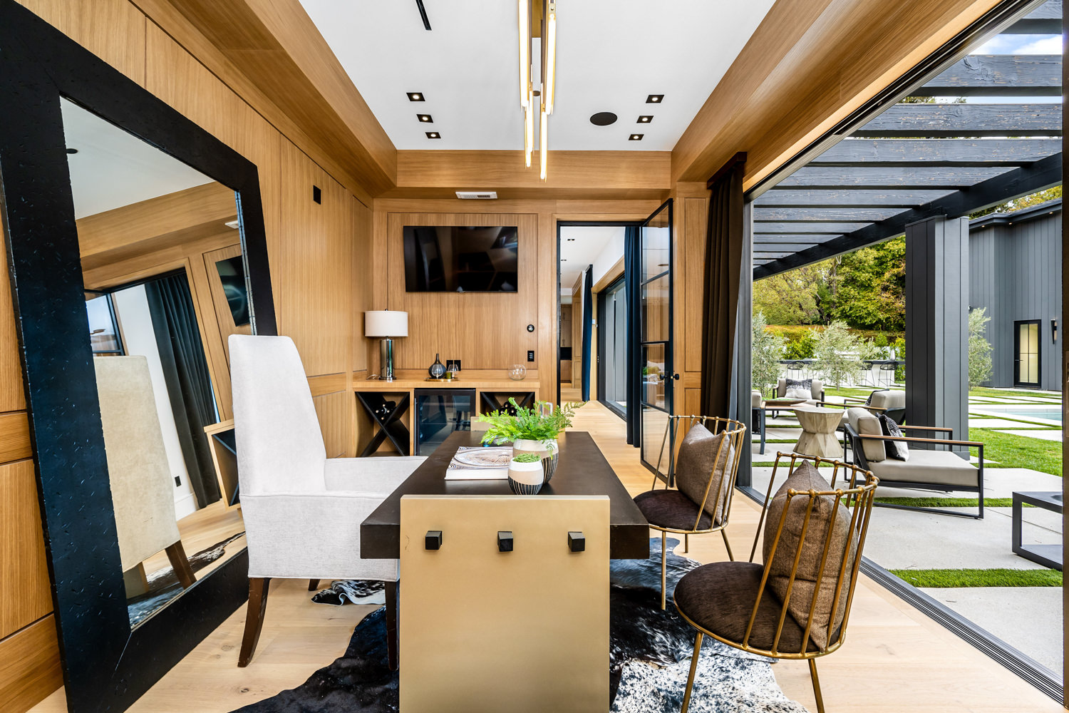 Professional Photographer Real Estate – Boost Your Sales